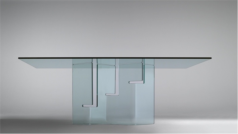 Dining table with curved base Cubist, Reflex Angelo - Luxury furniture MR