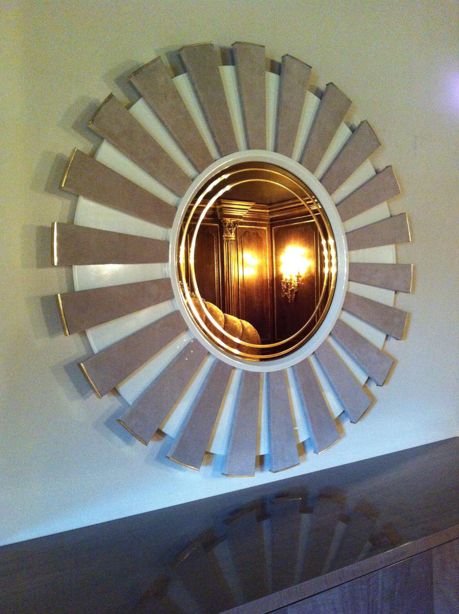 The round Sunray wall mirror, Palmobili - Luxury furniture MR