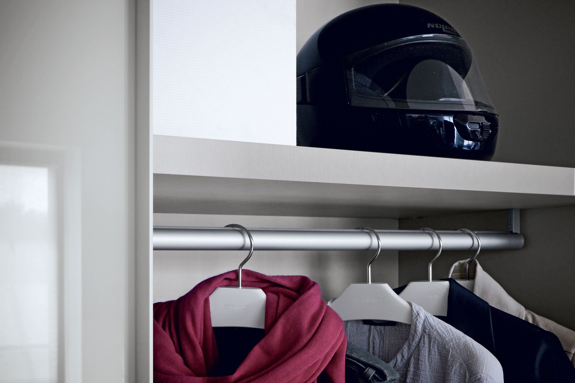 Walk-in closet system with wooden case MDF Offset, Novamobili - Luxury ...